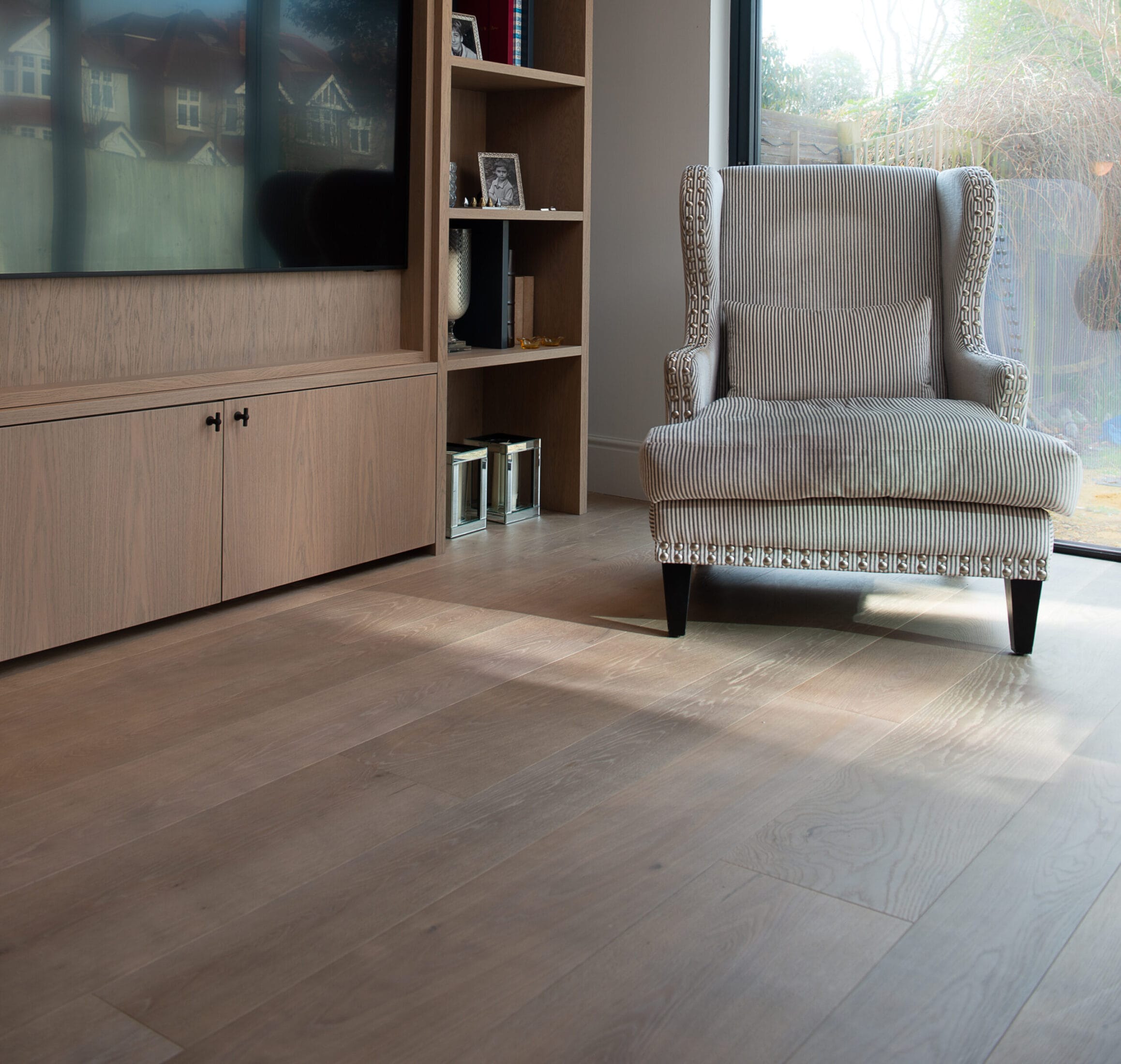 Mid Tone Wood Floors | Urbane Living
